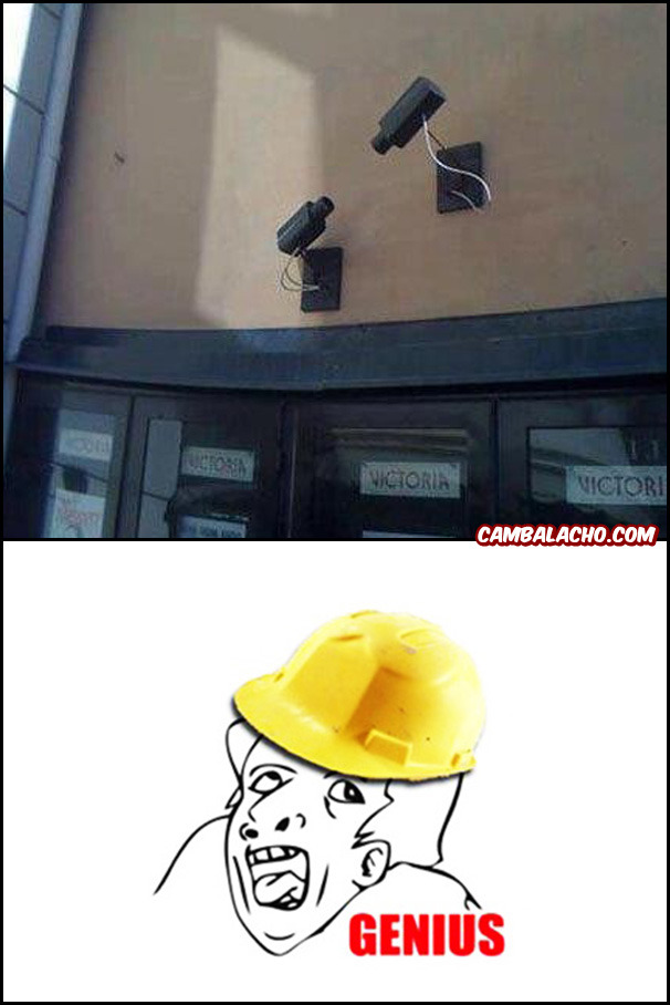 Câmeras filmando toda a área... - Meme by mauriciob485 :) Memedroid