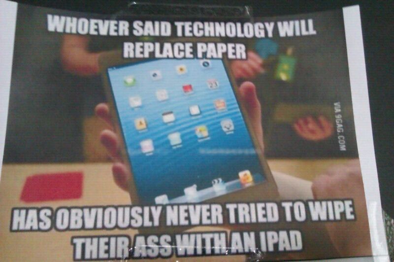Wipe Your ass with a ipad - Meme subido por Trol_Face :) Memedroid