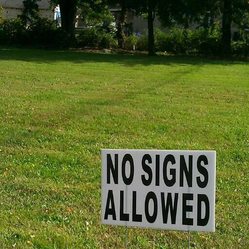 I took this picture last year. Title is confuzzled - Meme by Duo_Ren ...