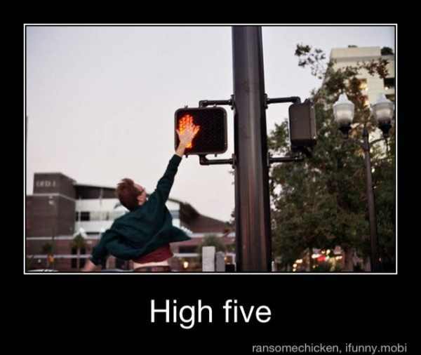 high five! - Meme by itzelxD :) Memedroid