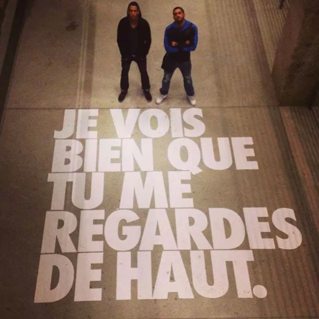 le troisième commentaire est un bébé phoque - Meme subido por leigh ...